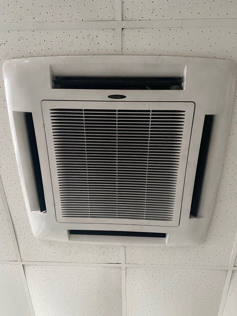 Carrier 3 tonner centralize aircon, TV & Home Appliances, Air ...