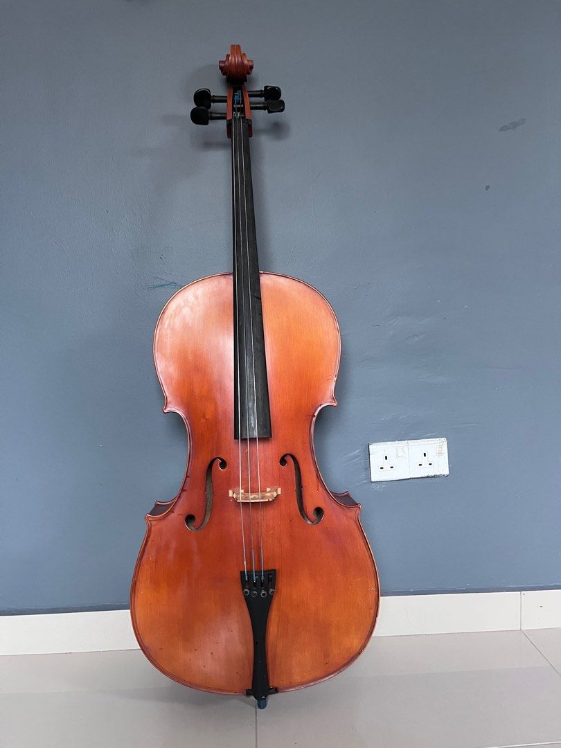 Cello, Hobbies & Toys, Music & Media, Musical Instruments on Carousell