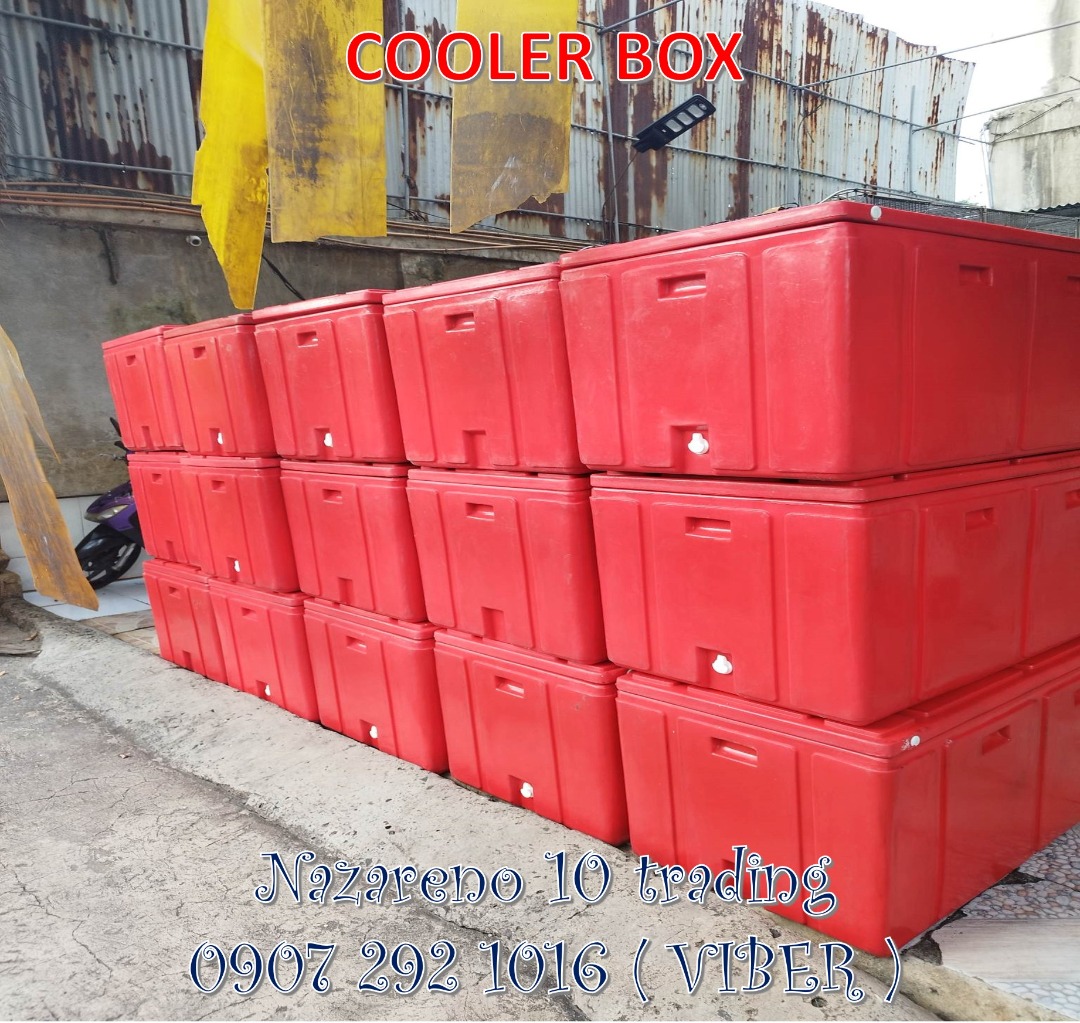 Cooler box icebox 76, Furniture & Home Living, Home Improvement ...
