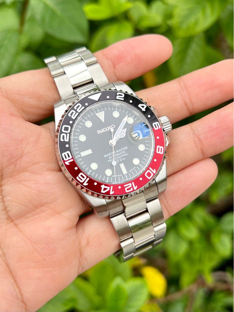 Custom Seiko 'Coke' 40mm (Seiko NH35 Movt), Luxury, Watches on Carousell