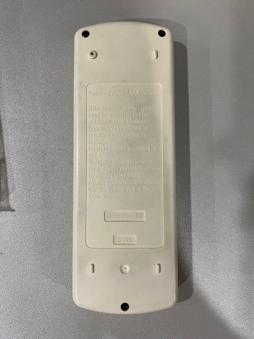 Daikin AC remote (horizontal swing button), TV & Home Appliances, Air ...