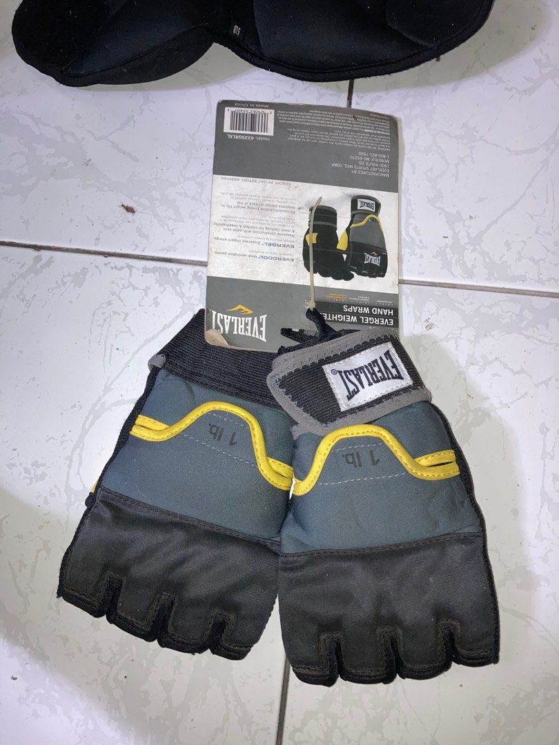 Evergel weighted hand wraps, Sports Equipment, Sports & Games, Combat ...