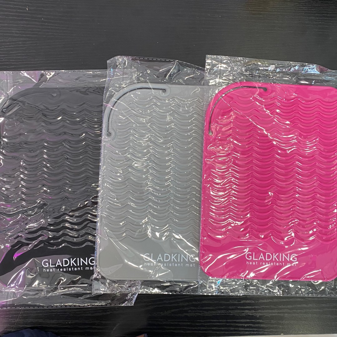 Gk Heat resistant mat, Beauty & Personal Care, Face, Makeup on Carousell