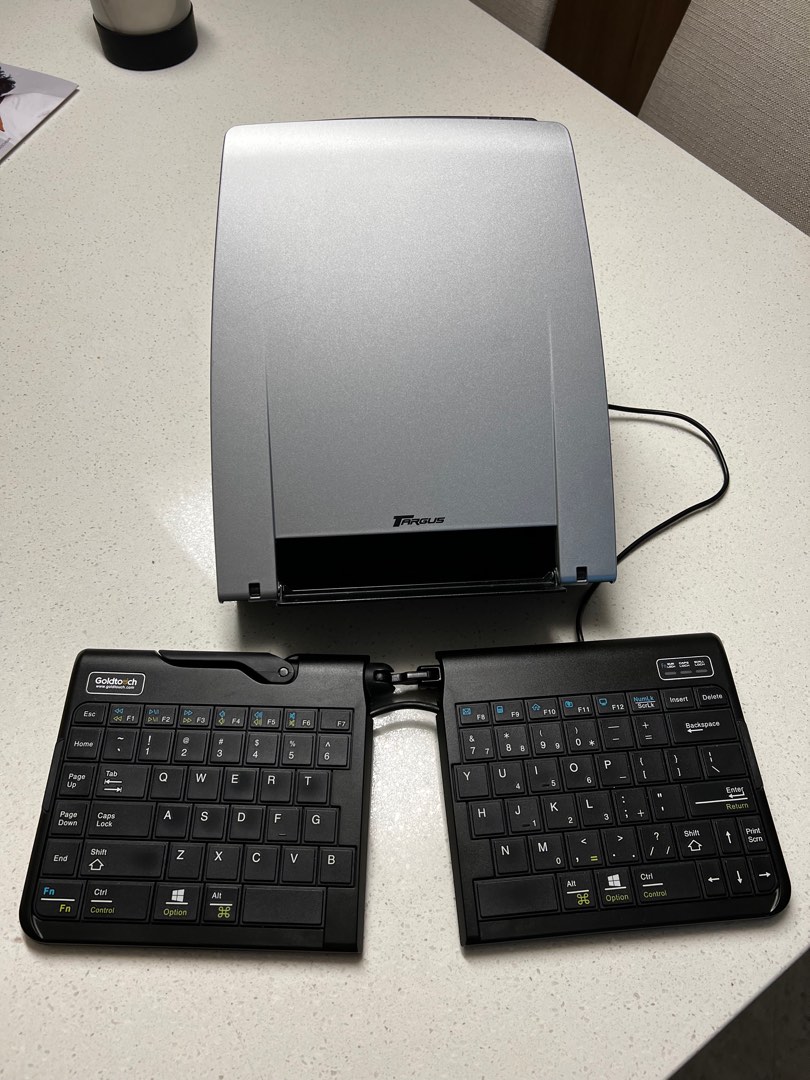 Goldtouch Go!2 mobile keyboard & Targus laptop riser, Computers & Tech ...