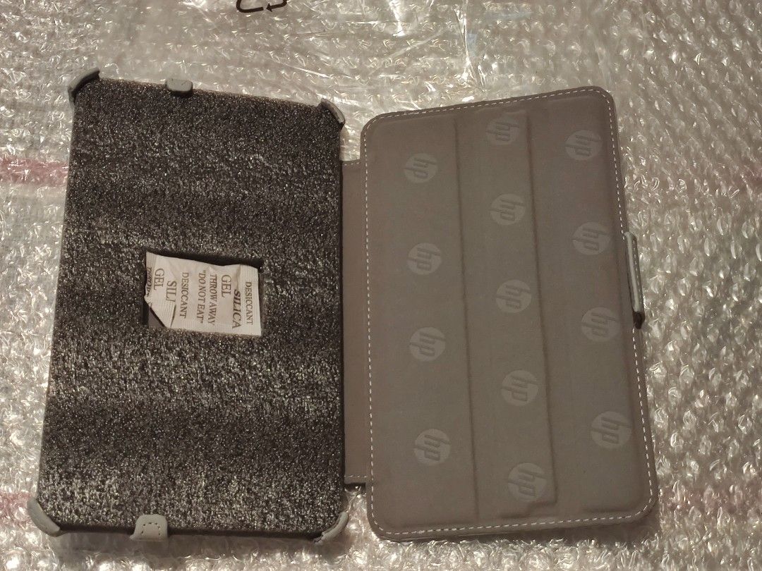 HP Tablet Case, Mobile Phones & Gadgets, Tablets, Others on Carousell