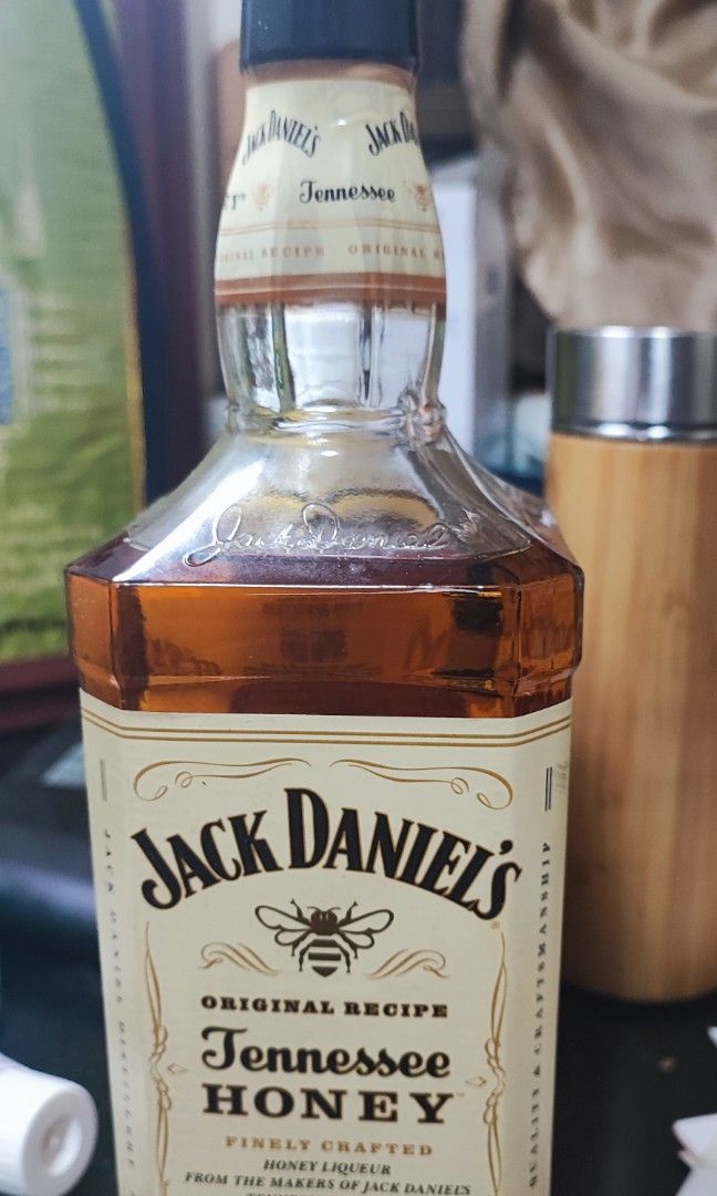 Jack Daniel's -honey (sold out). Remaining JD no. 7, Food & Drinks ...