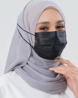 Kf94 Headloop Daiyan Trisha Mask, Health & Nutrition, Face Masks & Face ...