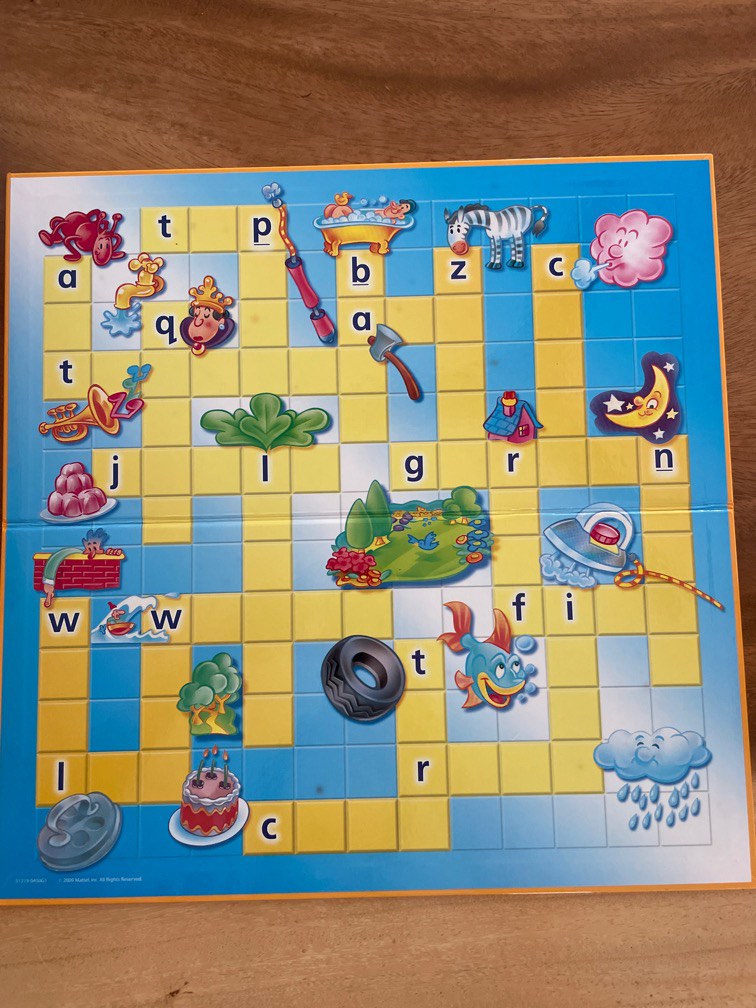 Junior scrabble, Hobbies & Toys, Toys & Games on Carousell