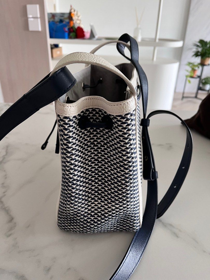 Kate Spade grab fabric bucket bag, Women's Fashion, Bags & Wallets ...