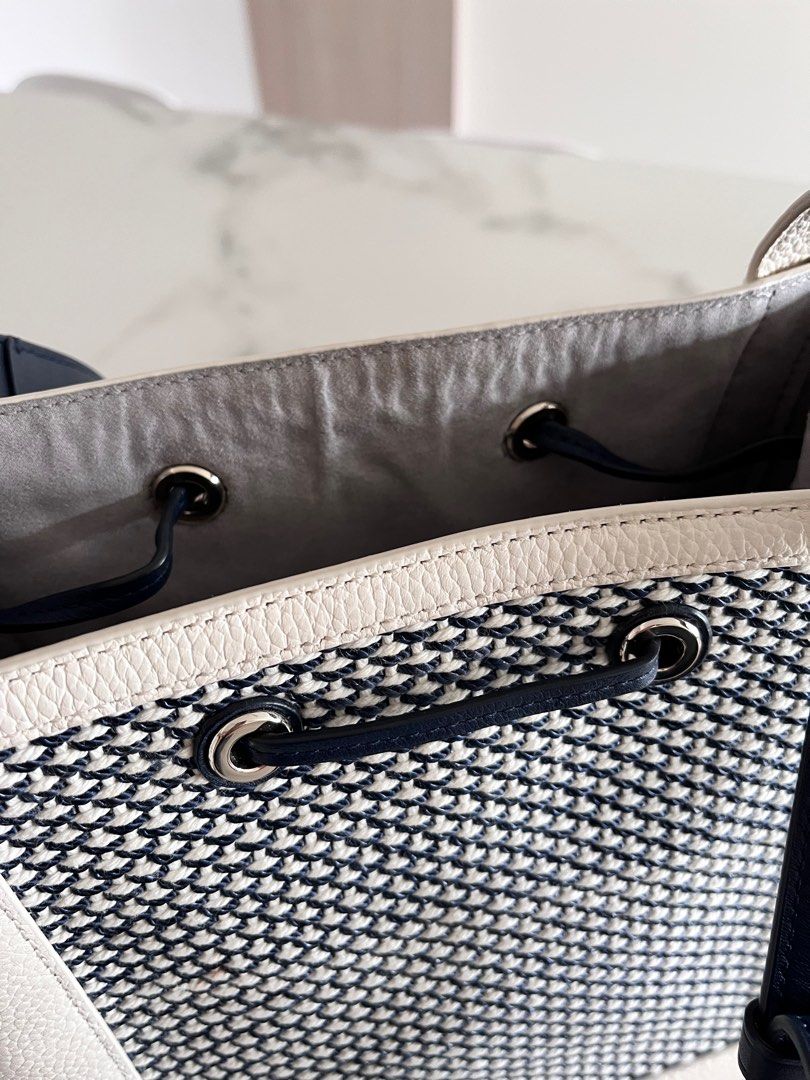 Kate Spade grab fabric bucket bag, Women's Fashion, Bags & Wallets ...