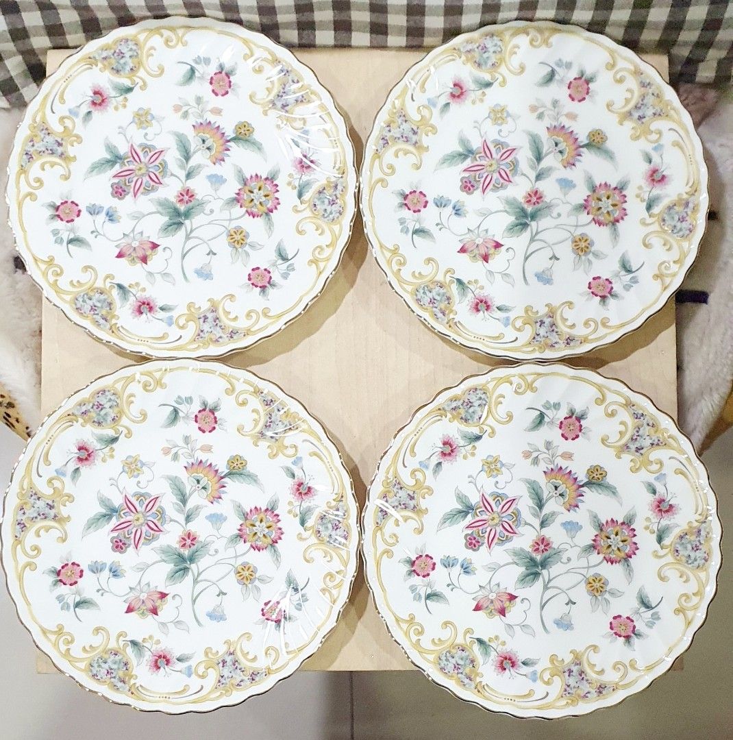 Keito Japan Floral plate 20cm, Furniture & Home Living, Kitchenware ...