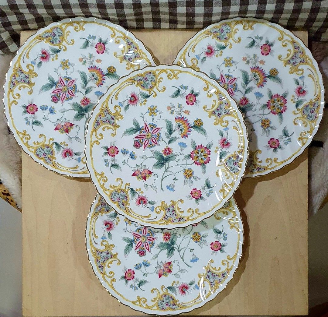 Keito Japan Floral plate 20cm, Furniture & Home Living, Kitchenware ...