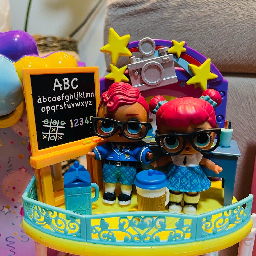 Lol Surprise Smarty Pants Set with freebies school set, Hobbies & Toys ...