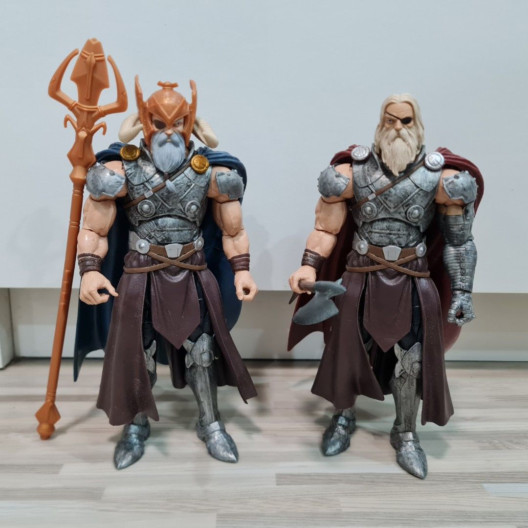Marvel Legends All- father Odin BAF and Old Thor BAF, Hobbies & Toys ...
