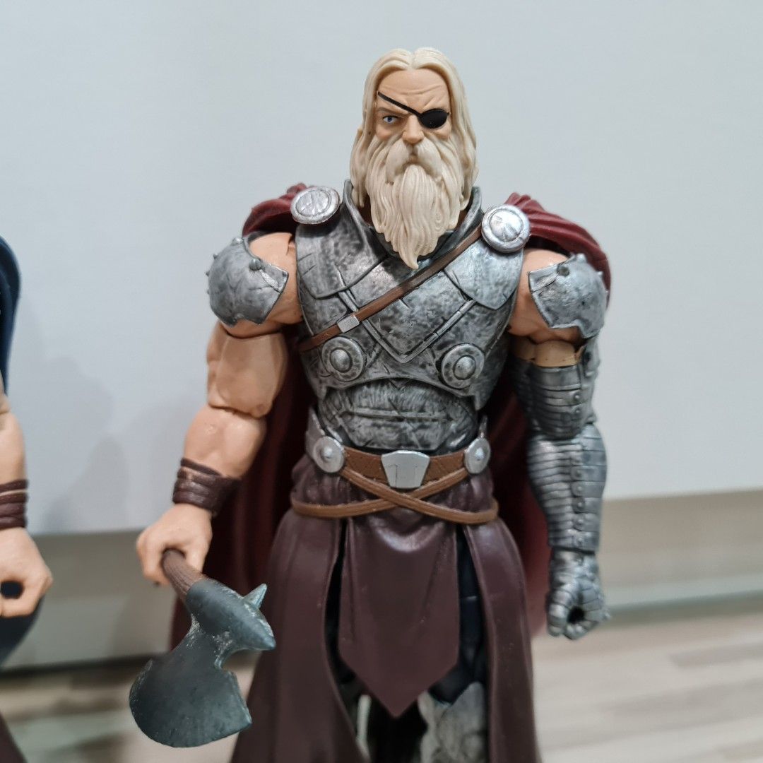 Marvel Legends All- father Odin BAF and Old Thor BAF, Hobbies & Toys ...