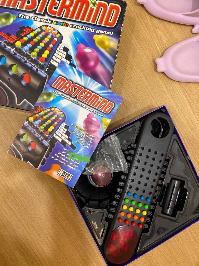 Mastermind game, Hobbies & Toys, Toys & Games on Carousell