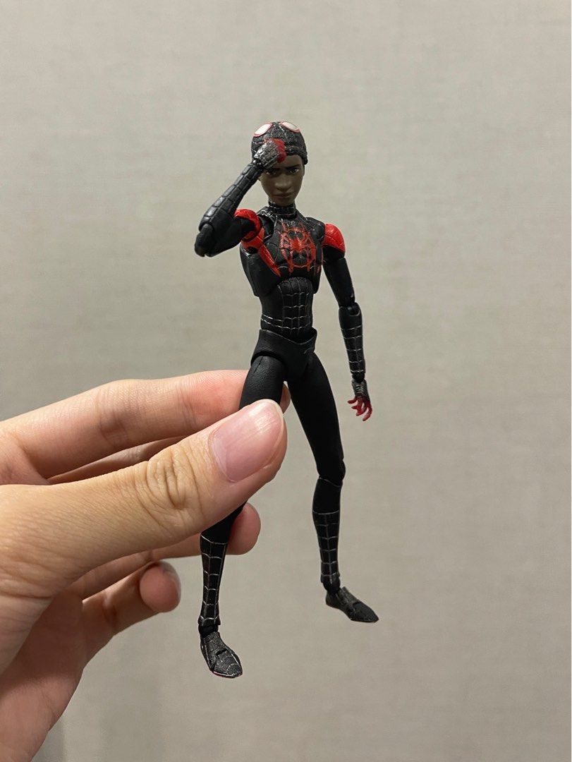 Medicom MAFEX 107 Spider-Man Figure Miles Morales Into the Spider-Verse ...