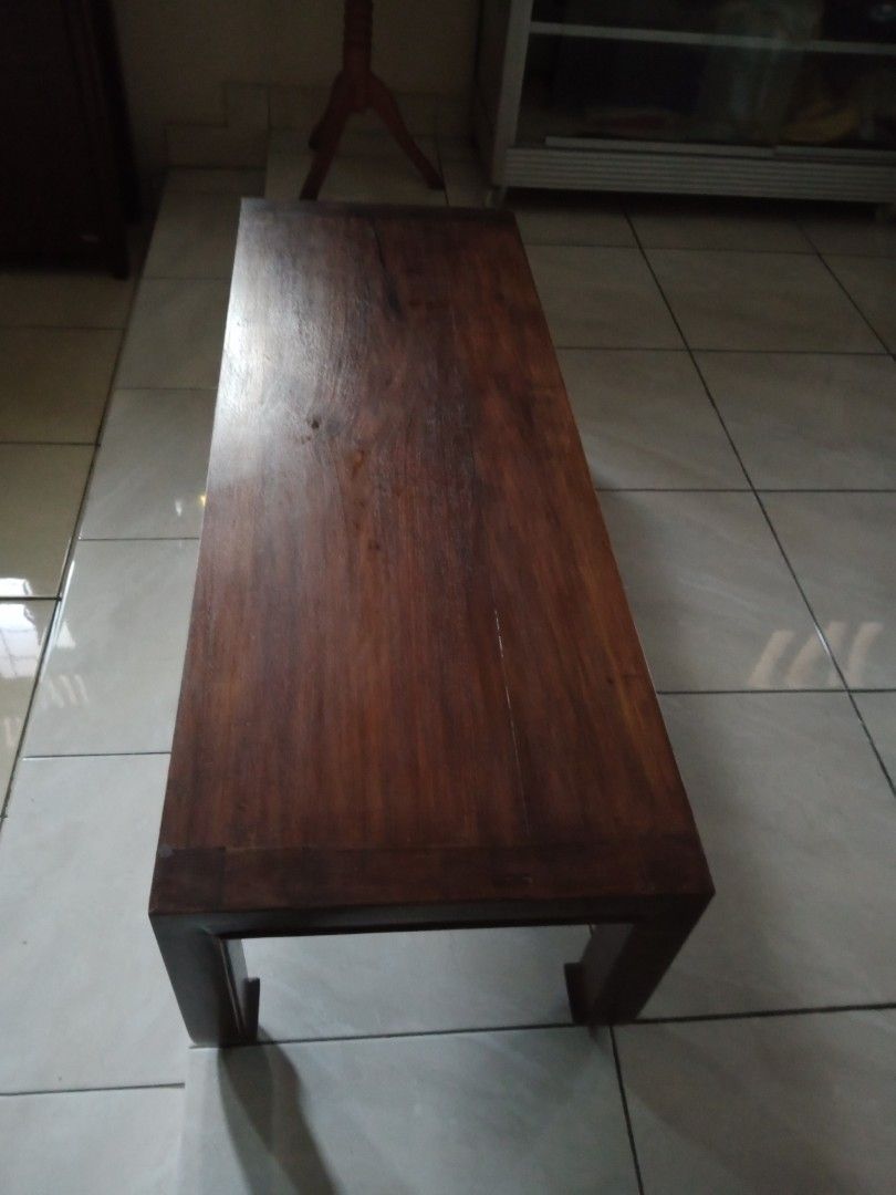 Meja Kayu jati tua, Antik, Furnitur di Carousell