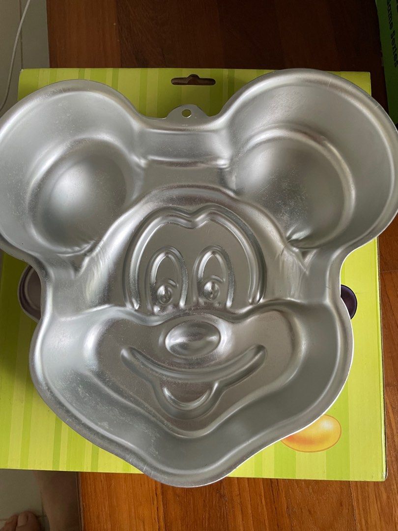 Mickey Mouse Cake Pan, Furniture & Home Living, Kitchenware & Tableware ...