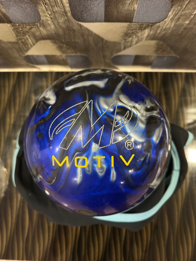 Motiv Polyester Bowling Ball 14lbs, Sports Equipment, Sports & Games ...