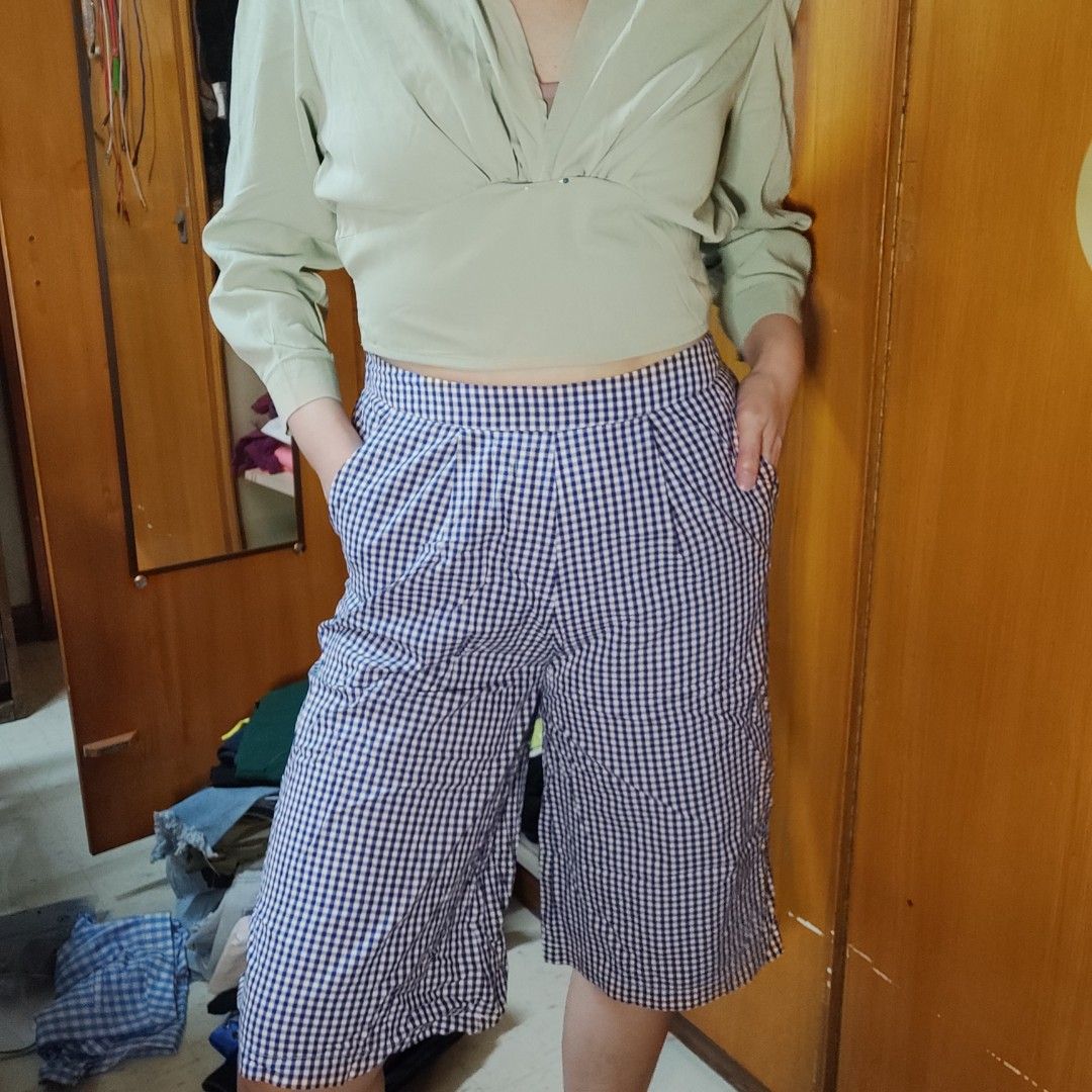 Navy blue plaid culottes, Women's Fashion, Bottoms, Shorts on Carousell