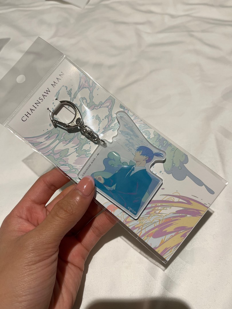 [RESERVED] official chainsaw man aki keychain, Hobbies & Toys ...