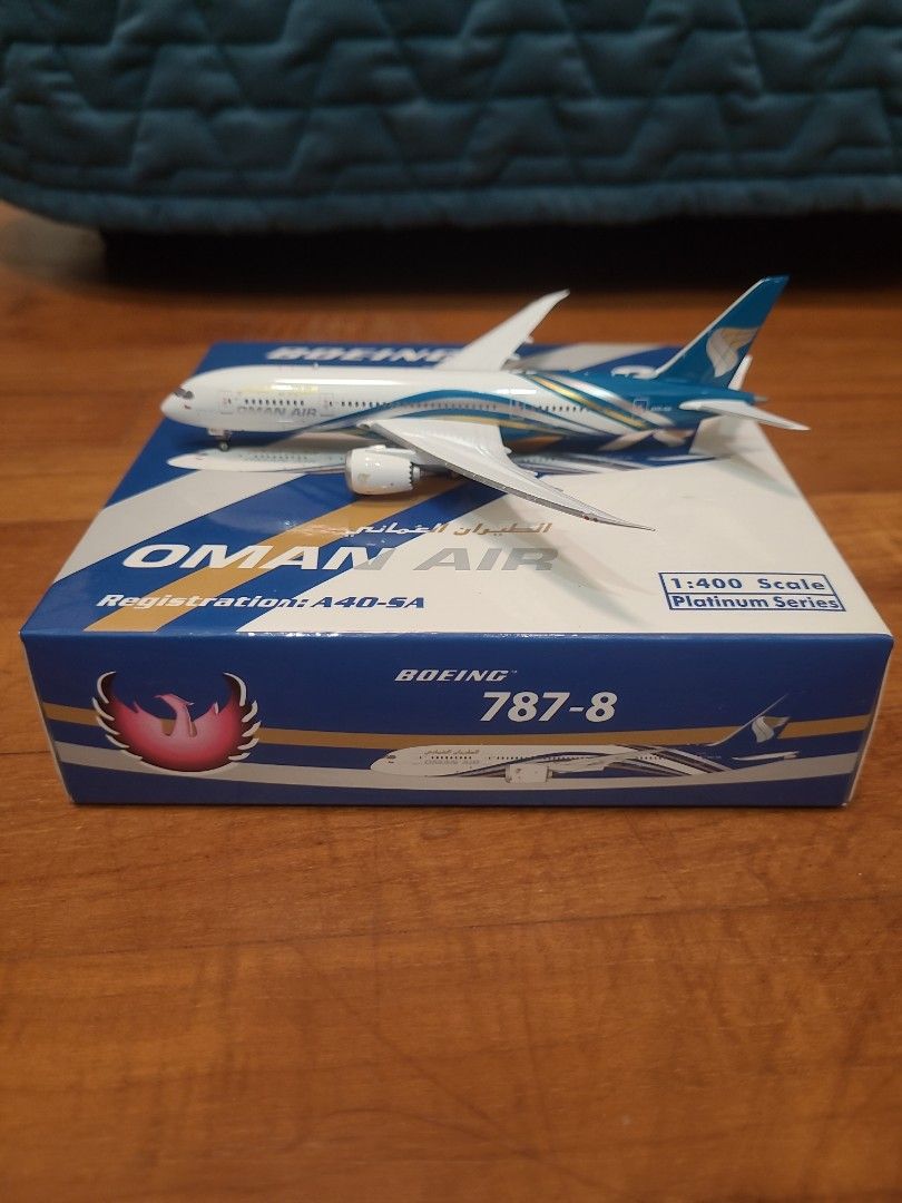 Oman Air Boeing 787-8 1:400 model, Hobbies & Toys, Toys & Games on ...