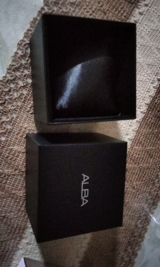 Original Seiko Alba Watch Box Watch Holder, Men's Fashion, Watches ...