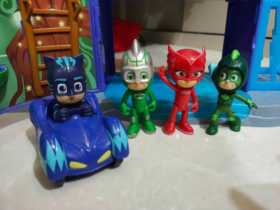Pj Mask tower, Hobbies & Toys, Toys & Games on Carousell
