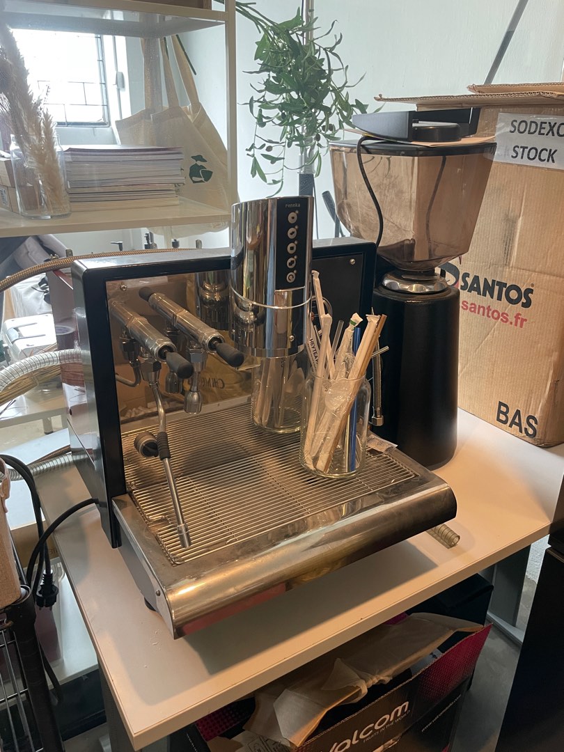 Reneka Viva 1 Coffee Barista Machine - hardly used, TV & Home ...