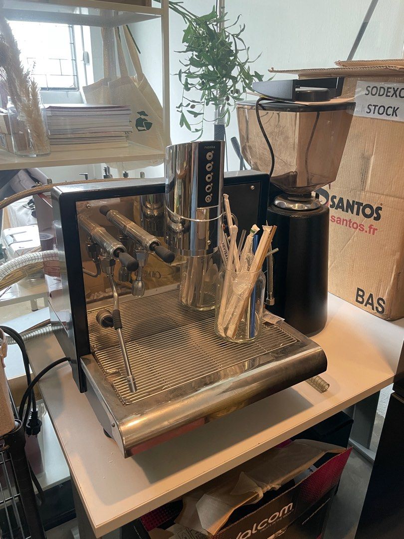 Reneka Viva 1 Coffee Barista Machine - hardly used, TV & Home ...