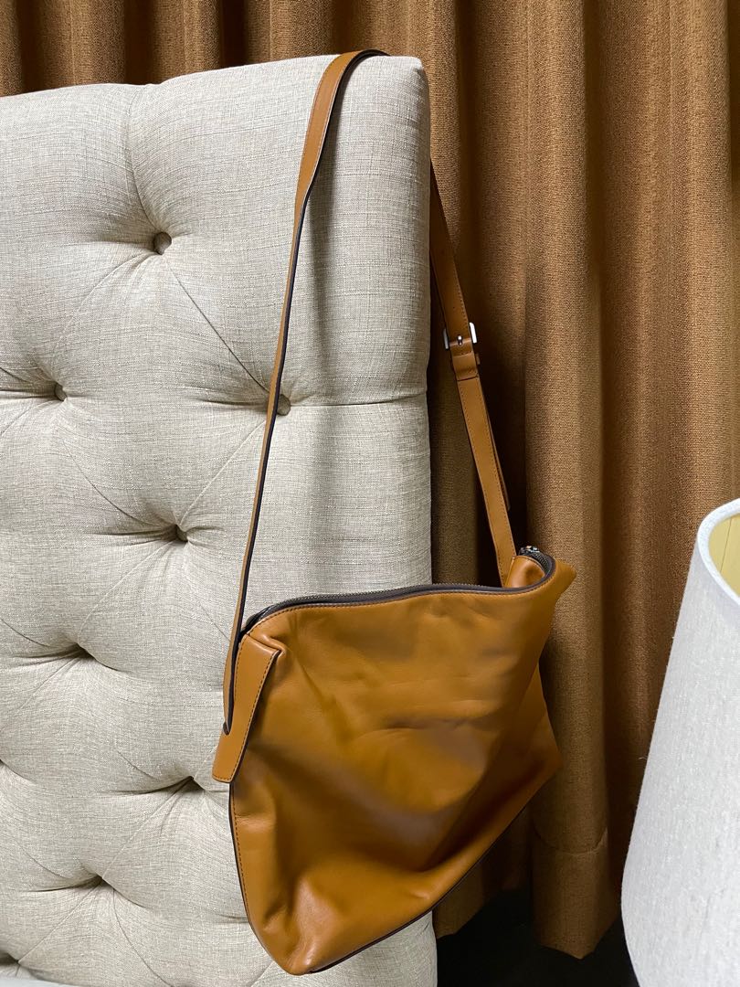 ro crossbody bag, Luxury, Bags & Wallets on Carousell