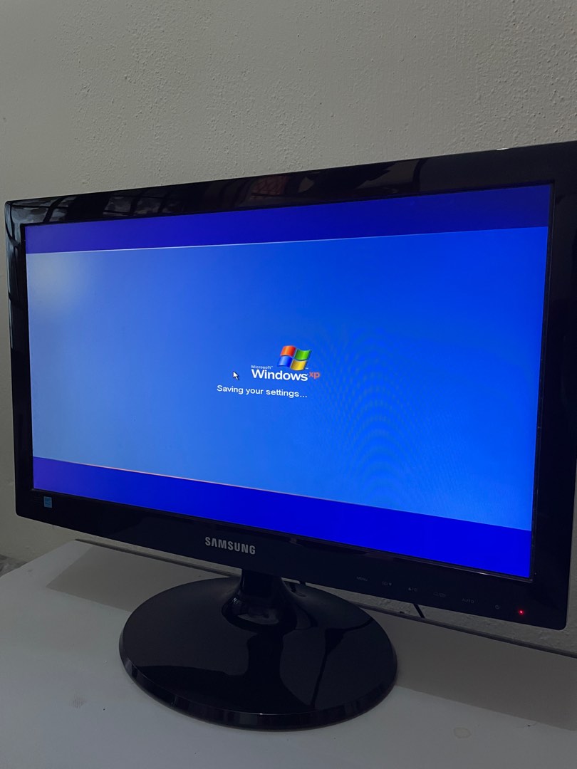 Samsung 20 inch monitor, Computers & Tech, Parts & Accessories, Monitor ...