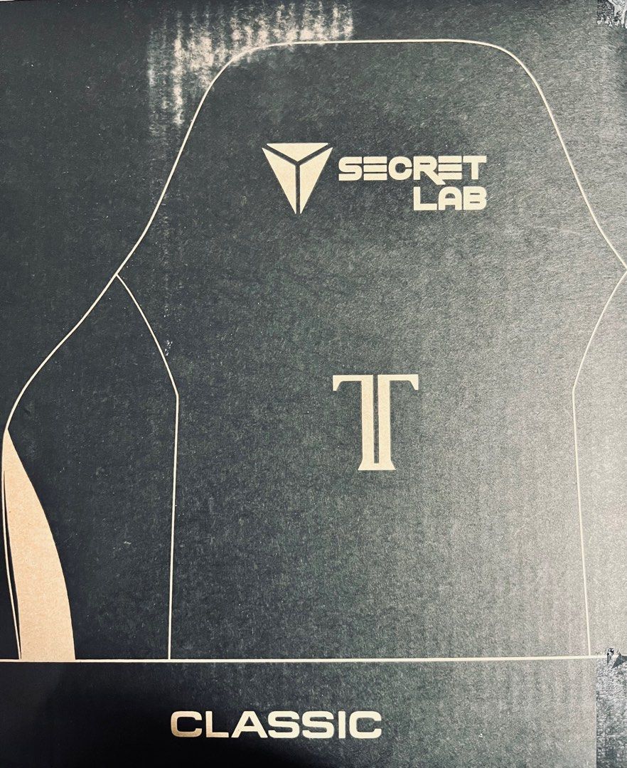SecretLab Titan Evo 2022 Classic Edition, Furniture & Home Living ...