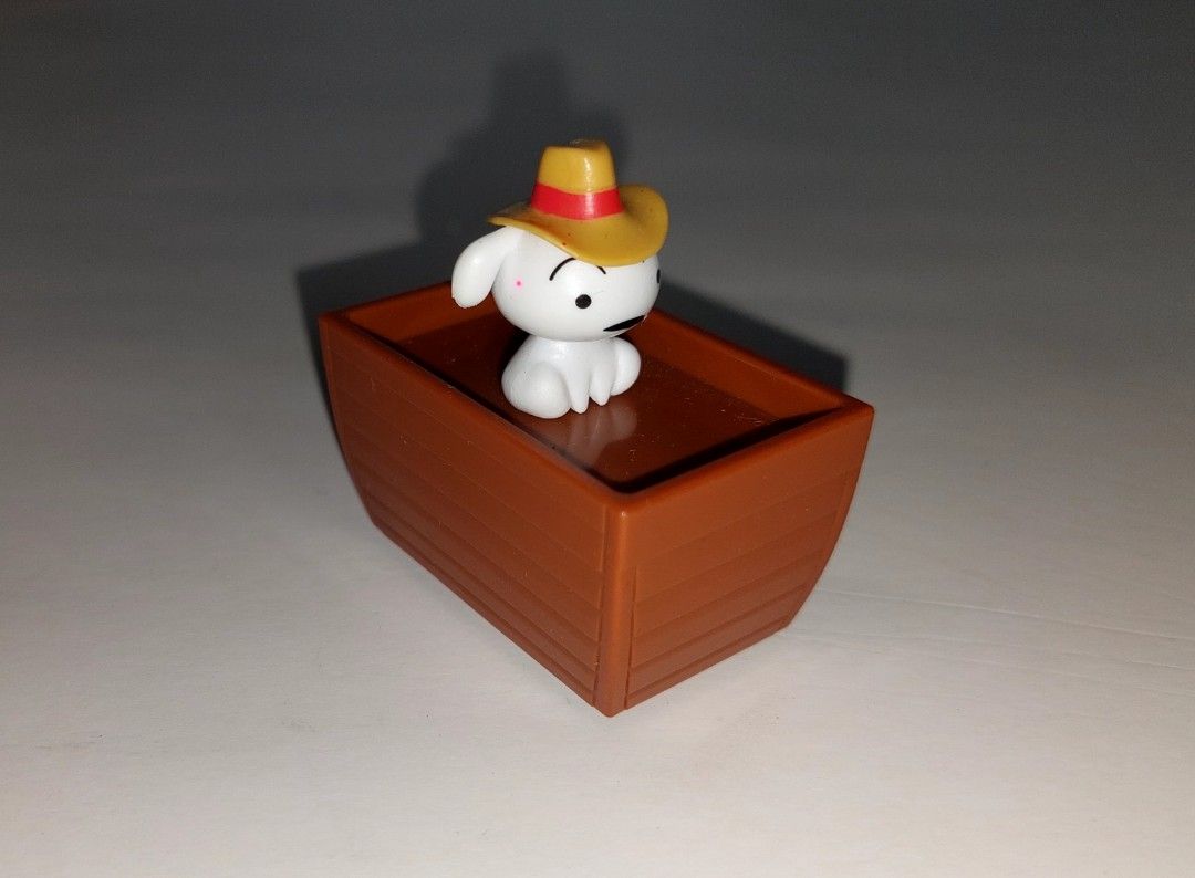 SHIRO, Crayon Shin-Chan dog, Wind-up in a minecart, Hobbies & Toys ...