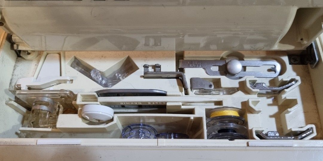 Singer Sewing Machine, TV & Home Appliances, Other Home Appliances on ...