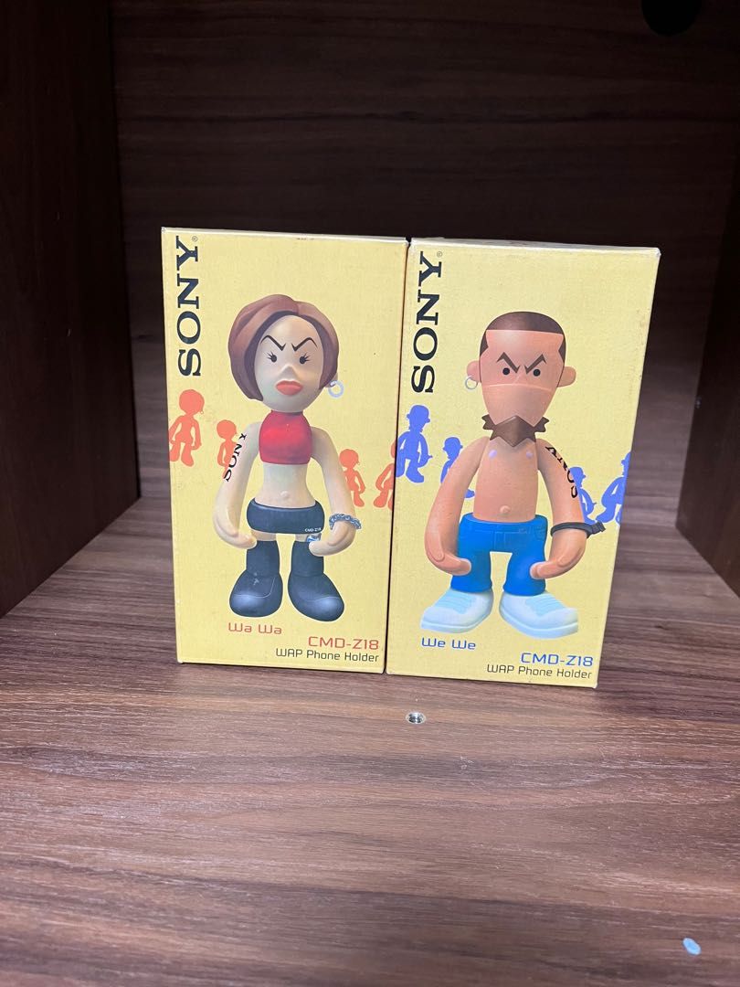 Sony x Michael Lau WeWe, WaWa CMD -Z18 figure phone holder, 興趣及遊戲, 玩具 ...