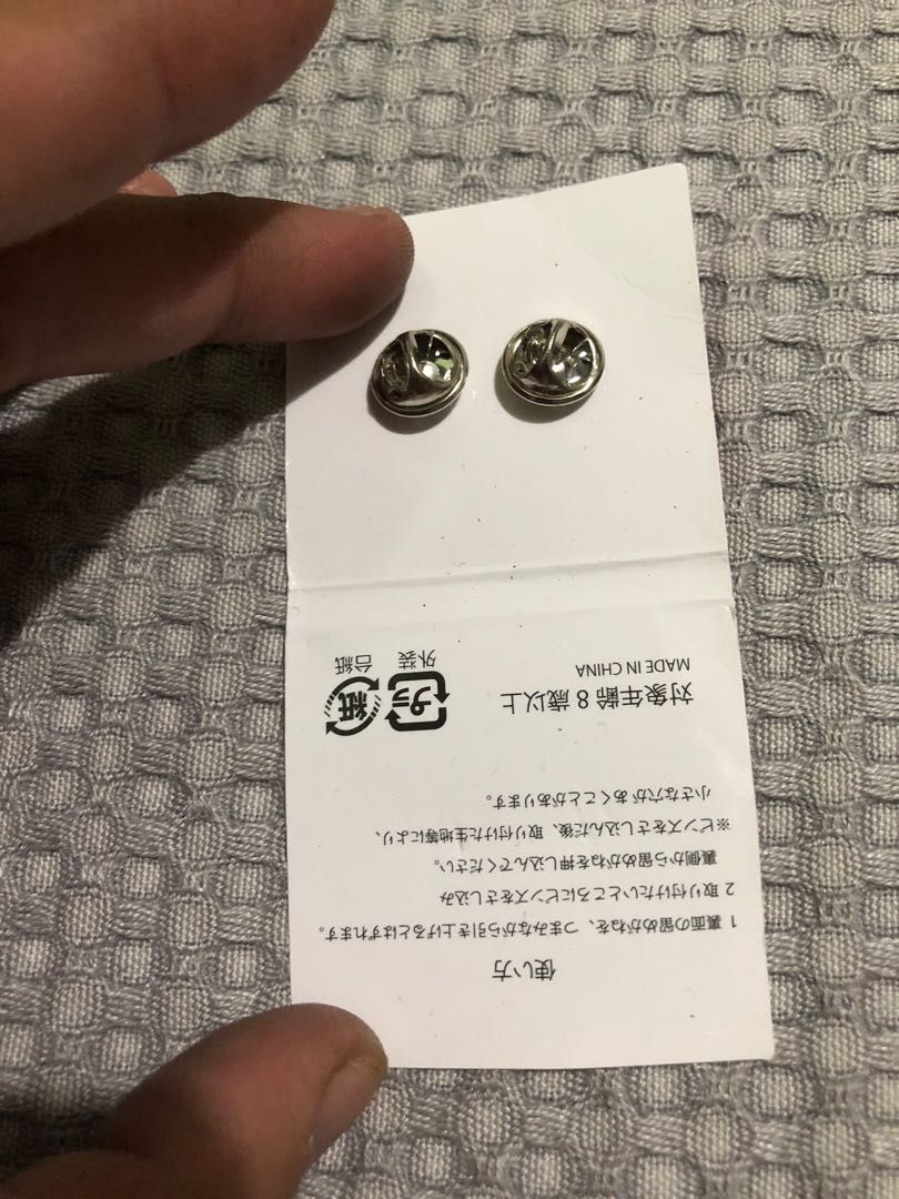 Studio ghibli poco rosso collectible pin, Hobbies & Toys, Memorabilia ...