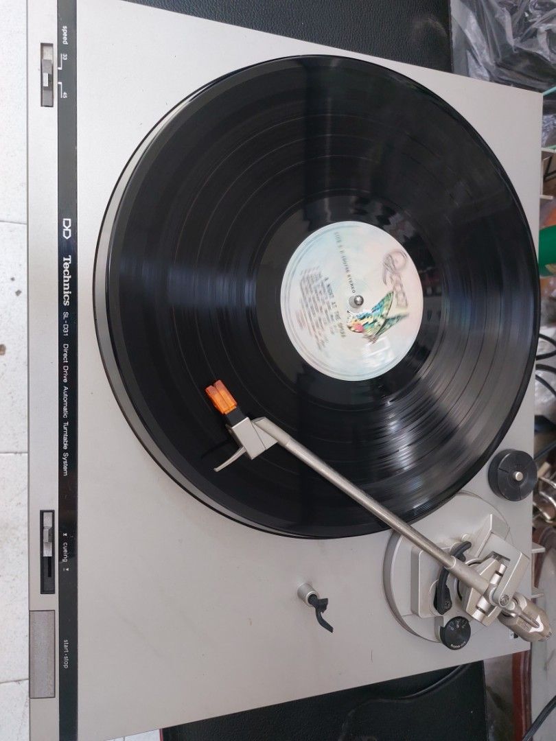 Technics plaka player, Audio, Other Audio Equipment on Carousell
