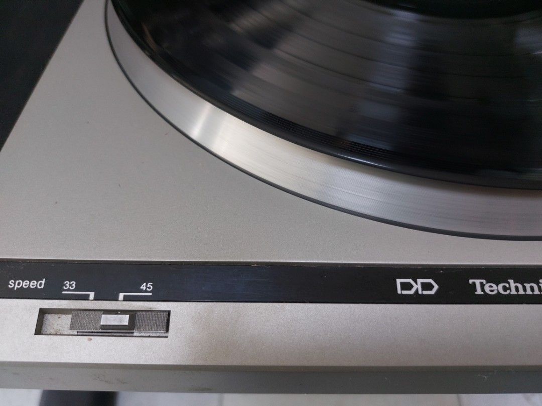 Technics plaka player, Audio, Other Audio Equipment on Carousell