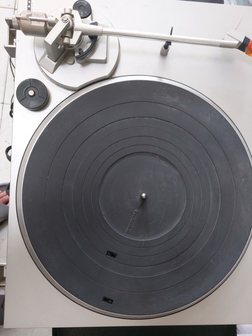 Technics plaka player, Audio, Other Audio Equipment on Carousell