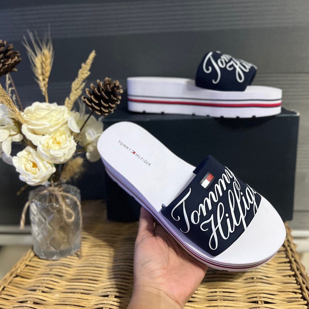 Tommy Hilfiger Azlee Platform, Women's Fashion, Footwear, Wedges on ...