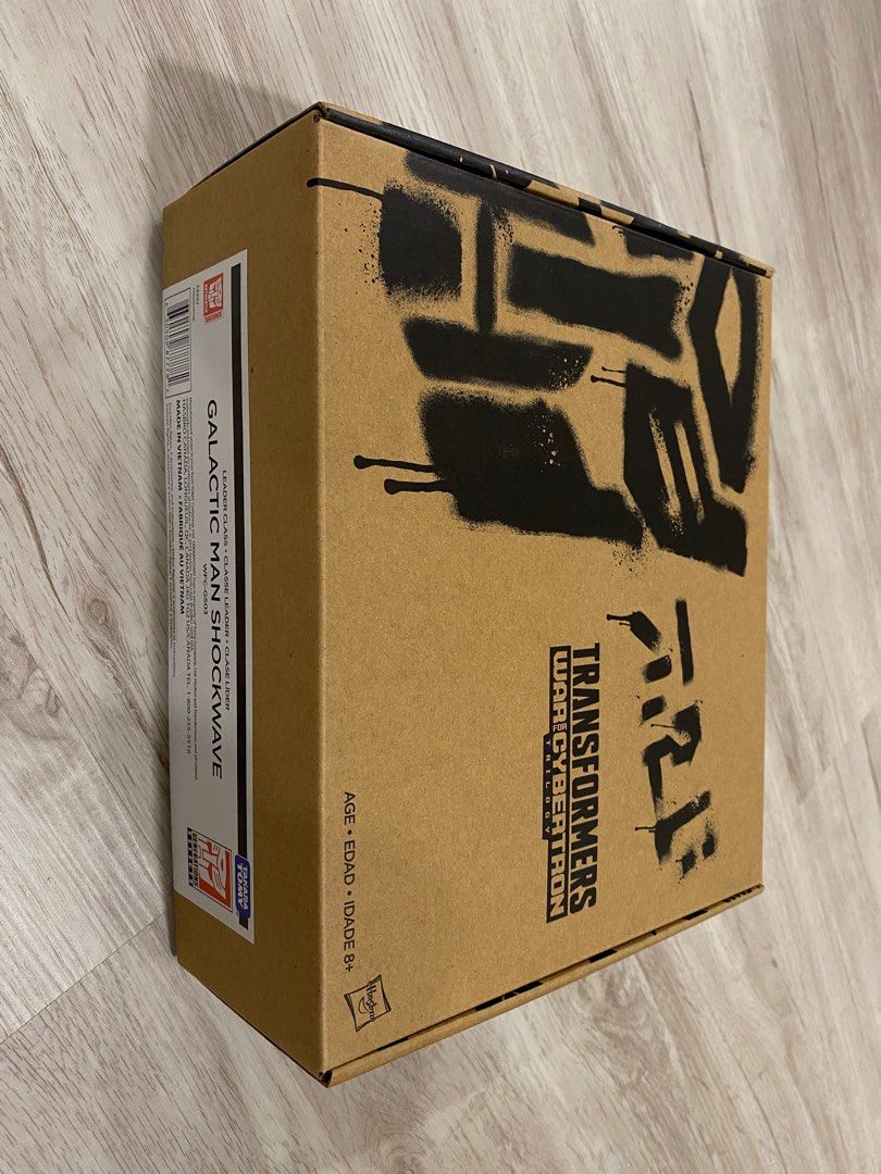 Transformers Siege Galactic Man Shockwave BIB Leader Class, Hobbies ...