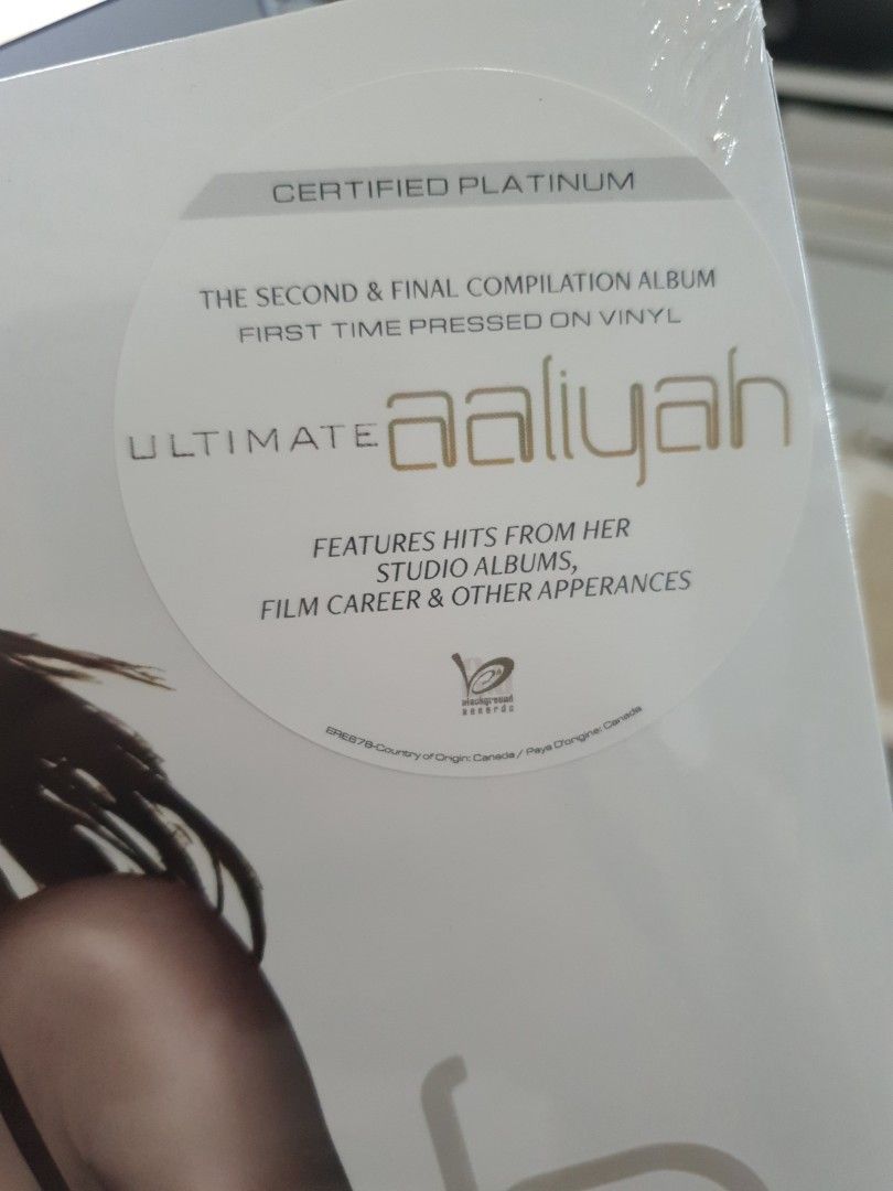 Ultimate Aaliyah (Greatest Hits) vinyl - 3 Disc, Hobbies & Toys, Music ...