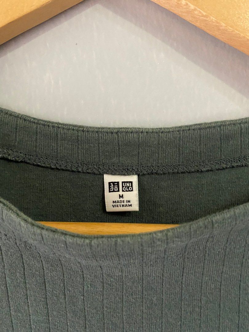 Uniqlo ribbed top, Women's Fashion, Tops, Blouses on Carousell