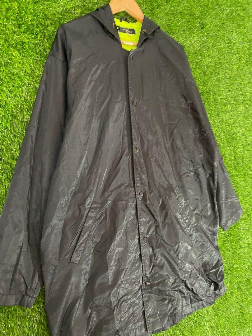 Windbraker, Men's Fashion, Coats, Jackets and Outerwear on Carousell