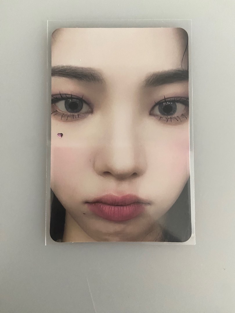 WTS Karina Girls World ver Pc (eggrina), Hobbies & Toys, Memorabilia ...