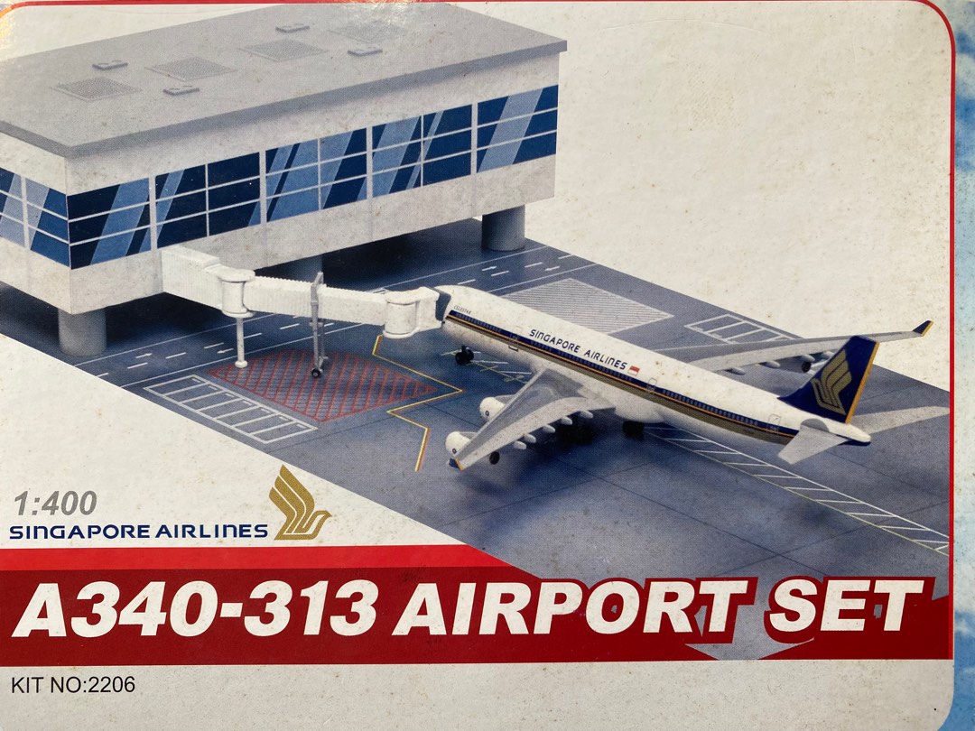 1/400 Singapore Airlines A340-313 Airport Terminal Set, Hobbies & Toys ...