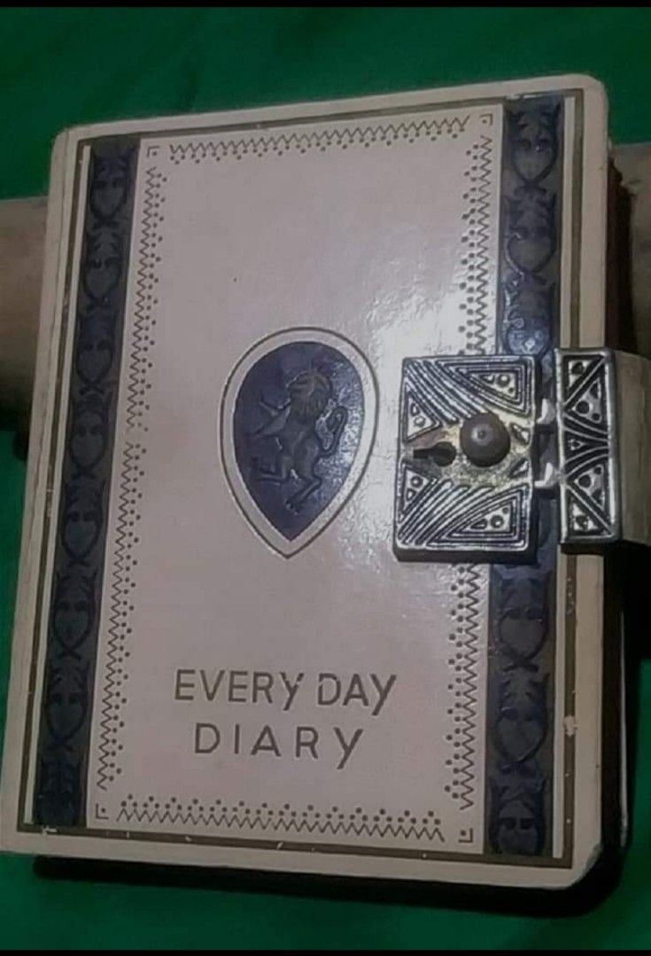 1950's EVERYDAY DIARY GOLD GILDED EDGE PAGES, Hobbies & Toys ...