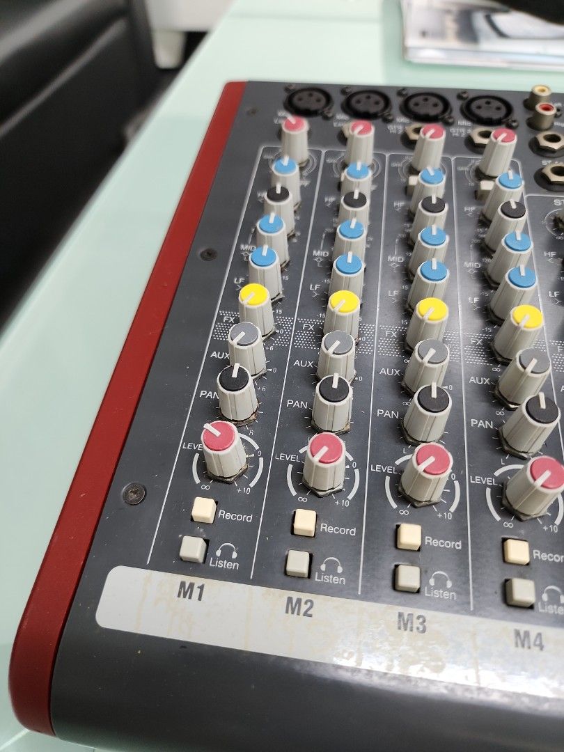 MAD CHEAP Allen & Heath ZED-10FX 10-channel Mixer with USB Audio ...